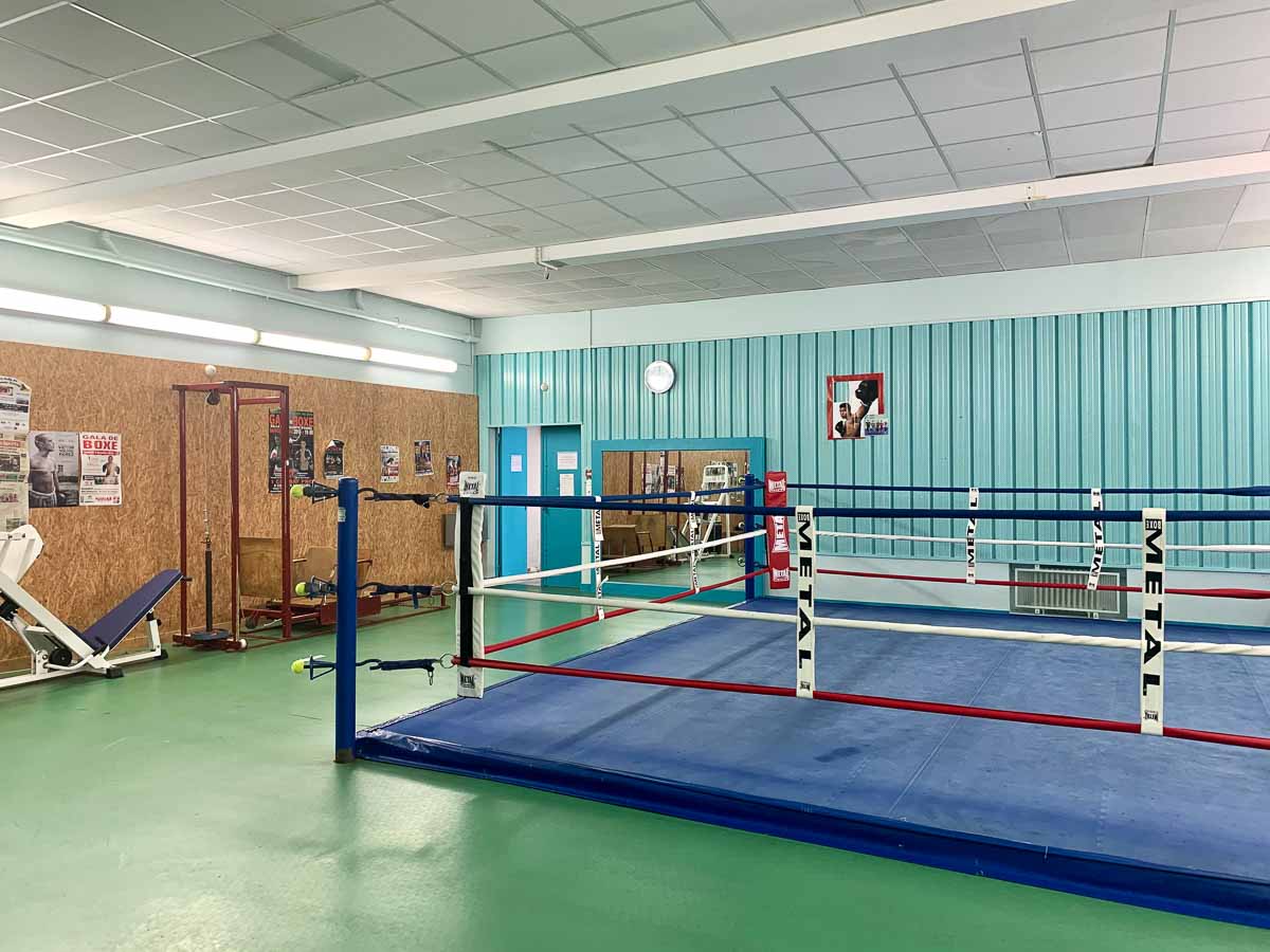 Les cours de boxe à Niort mettent KO le covid • Niort info