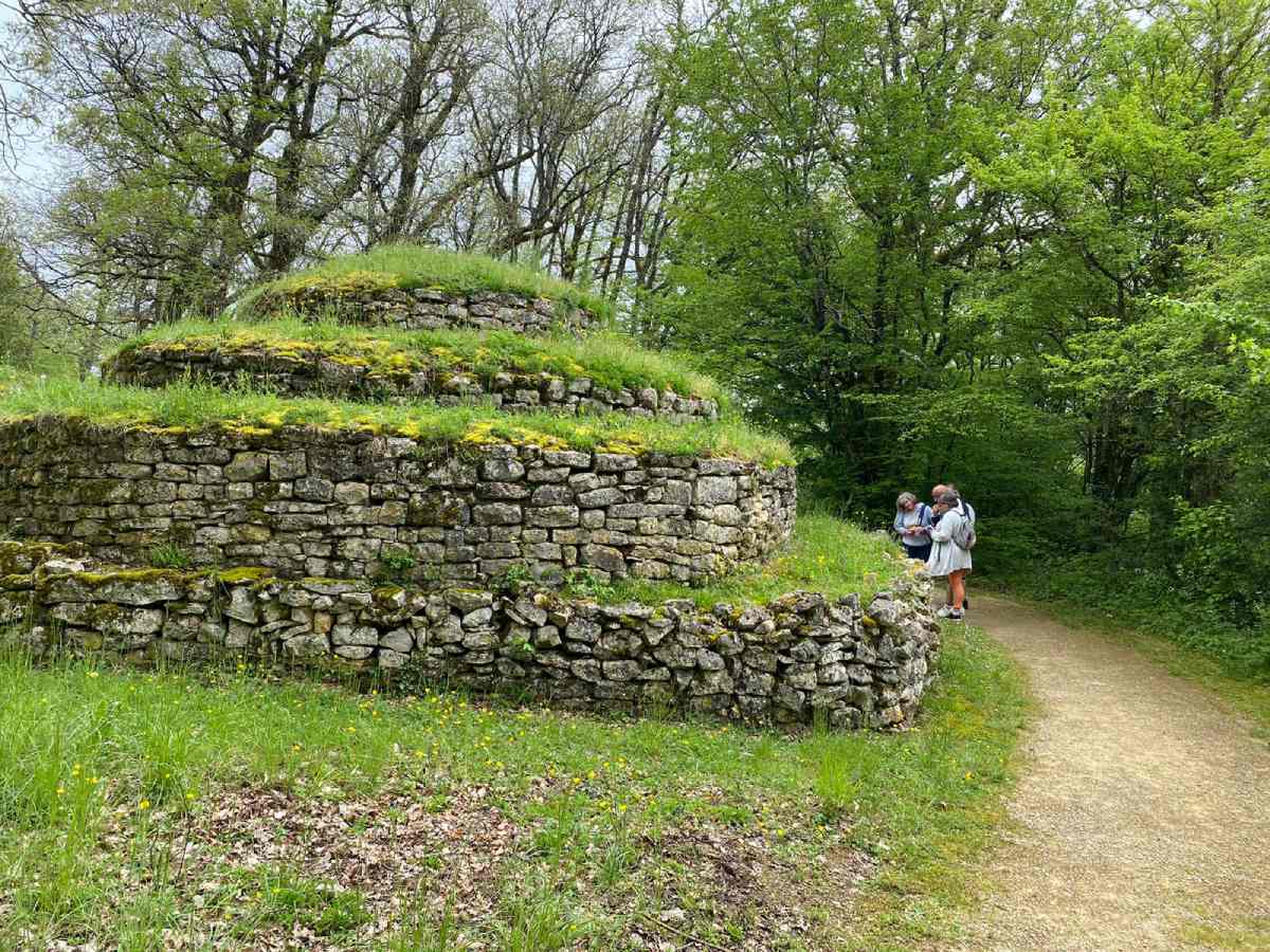 Retour aux origines de la pêche au Musée des tumulus de Bougon • Niort info